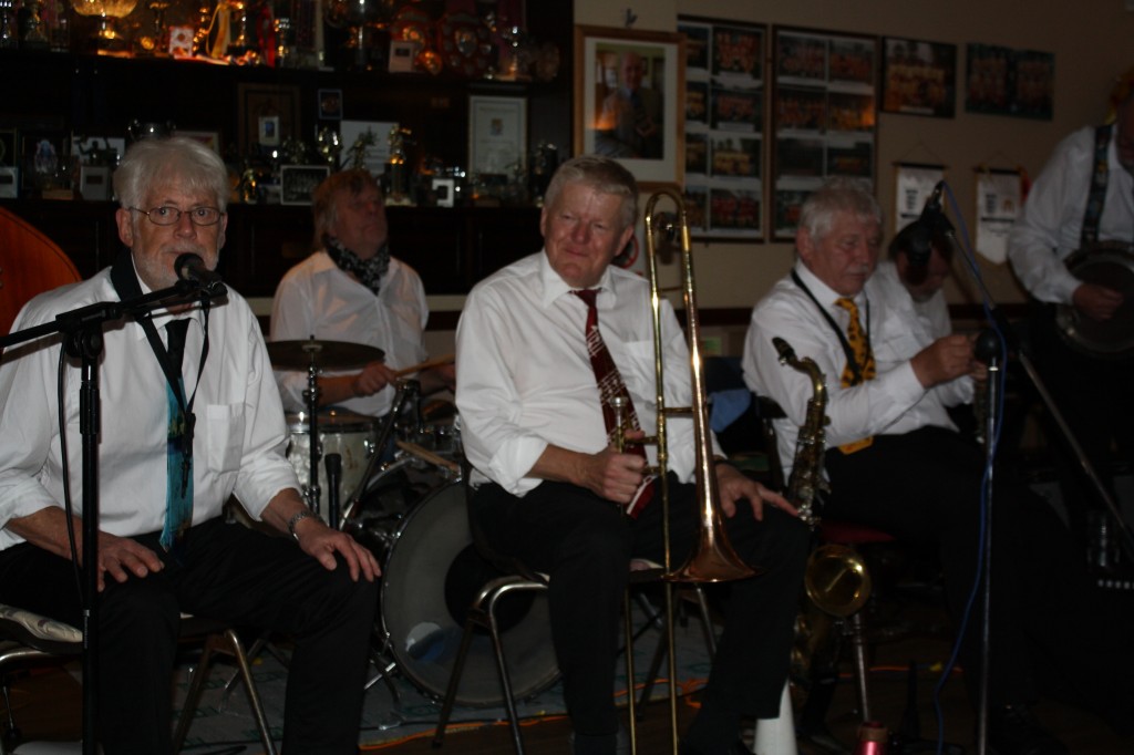 Red Wing Band (from Sweden) with guest Brian Carrick, 31st October 2014 ...